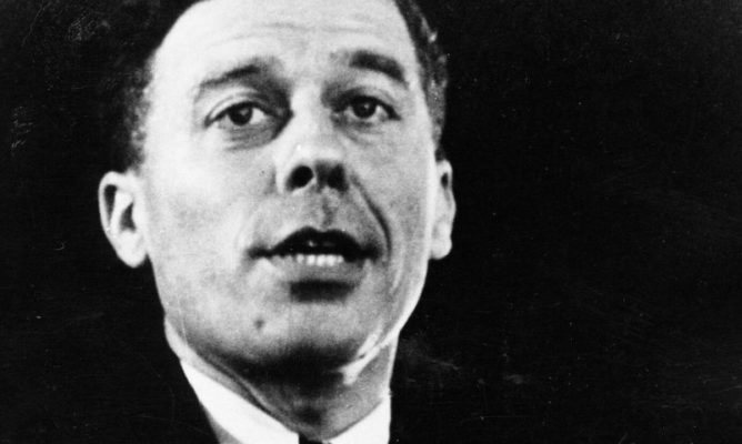 Emmanuel Mounier: la persona al centro | Agenzia Comunica